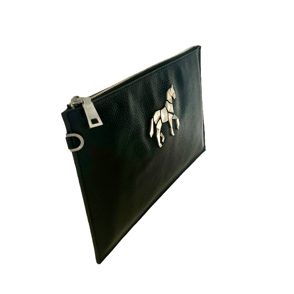 Contemporary – Bag Queen